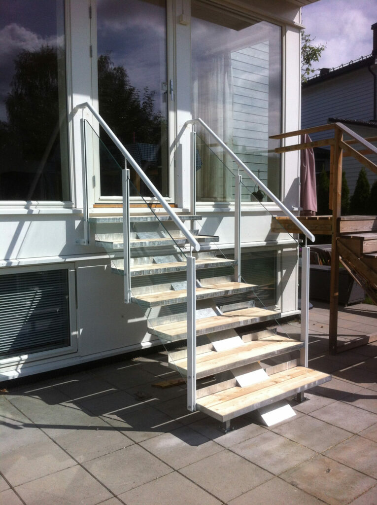 Utetrapp til sommeren | Nytrapp.no